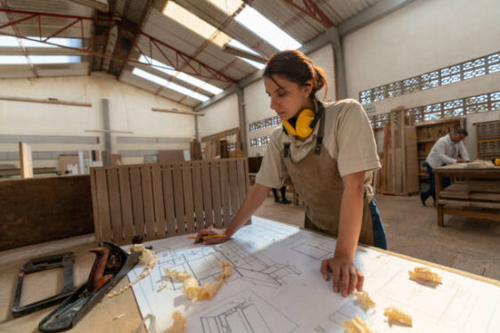 9 Free DIY Woodworking Project Plans for Beginners