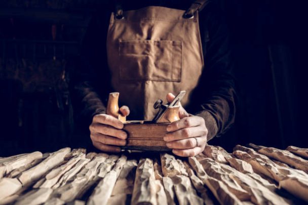 10 Popular Wood Crafts That Sell Like Crazy for You