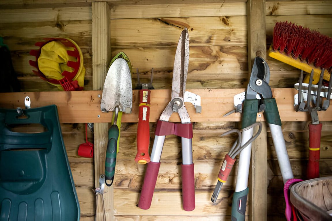 15 Genius Tool Storage DIY Ideas to Organize Your Workshop ...