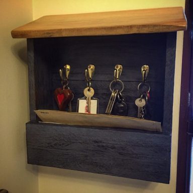 25 Reclaimed Wood Projects You Can Build This Weekend - Bubblerelief ...